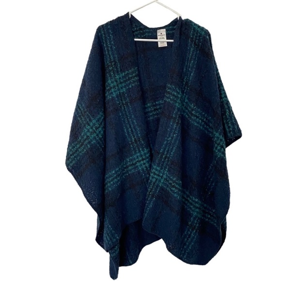 Woolrich | Jackets & Coats | Woolrich Blue And Green Shawl | Poshmark